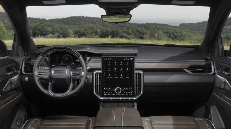 2026 GMC Acadia Denali Ultimate First Look: Fancy Name, a Few Fresh ...