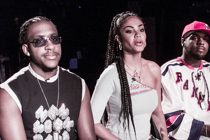 Grammy-award nominated singer tragically dies aged 46 as friends pay ...