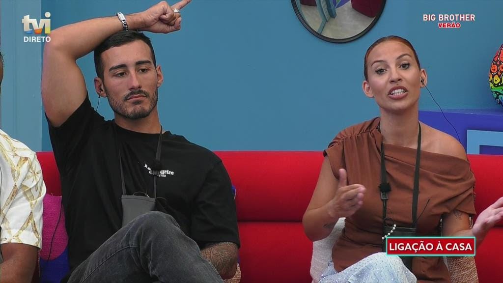 Casa a arder: Catarina Miranda ataca forte e feio concorrente em pleno ...