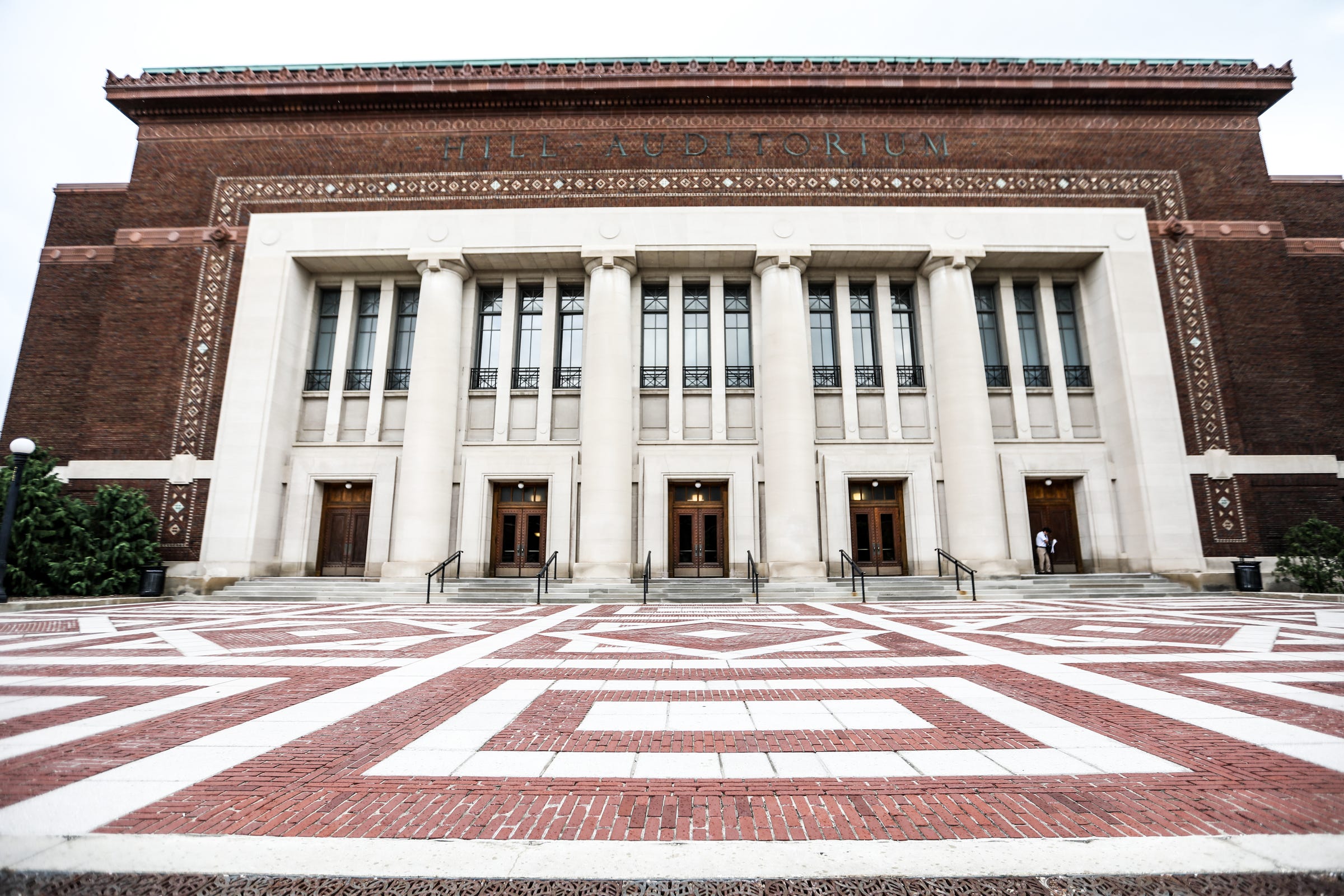 Michigan Attorney General's Office investigating concert ticket resale ...