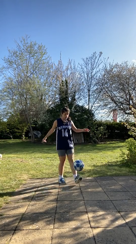 Alternative Ball Juggling Moves for Freestyle Players – Soccer