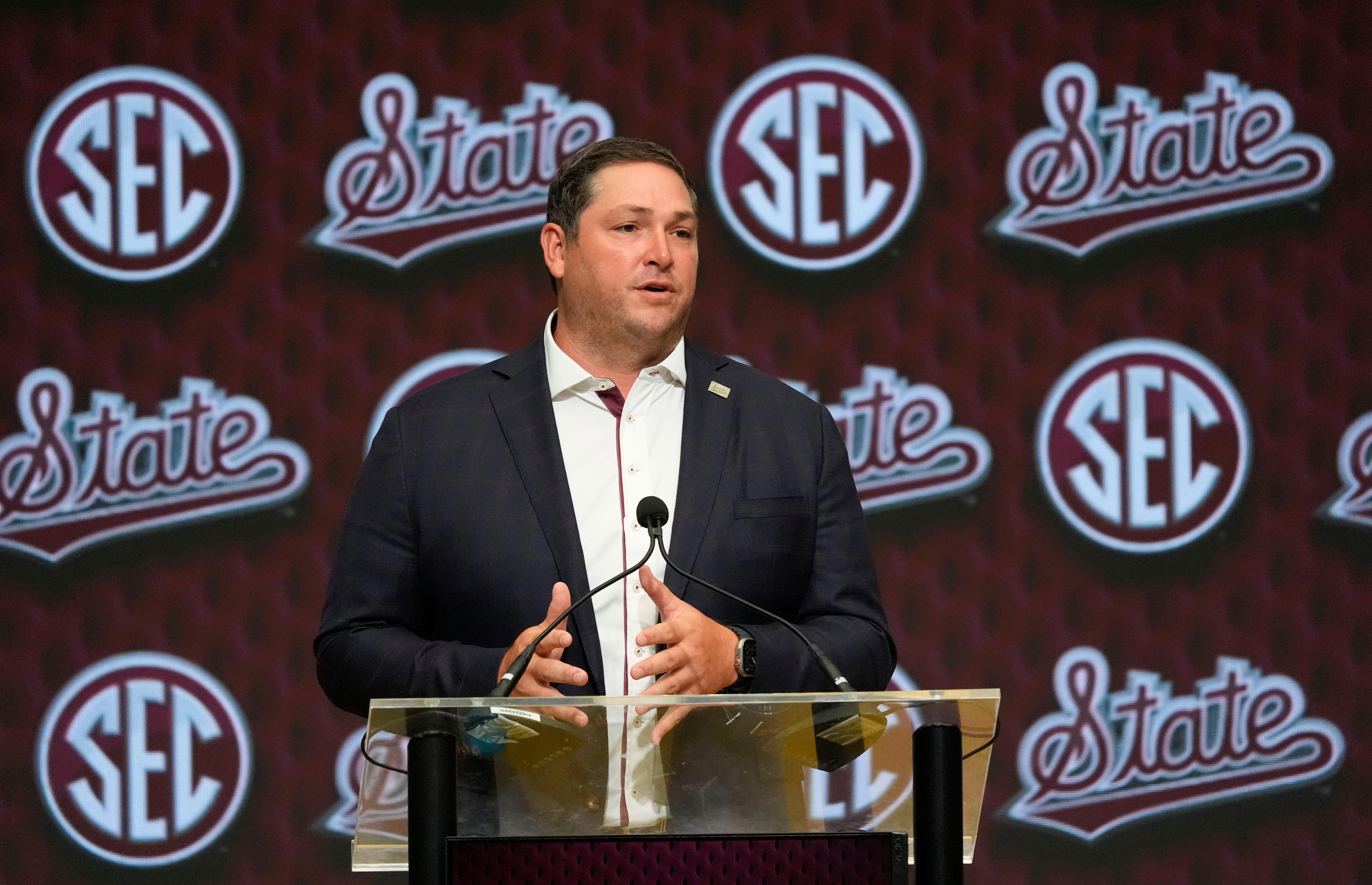Mississippi State head coach Jeff Lebby praises Auburn QB Jackson ...