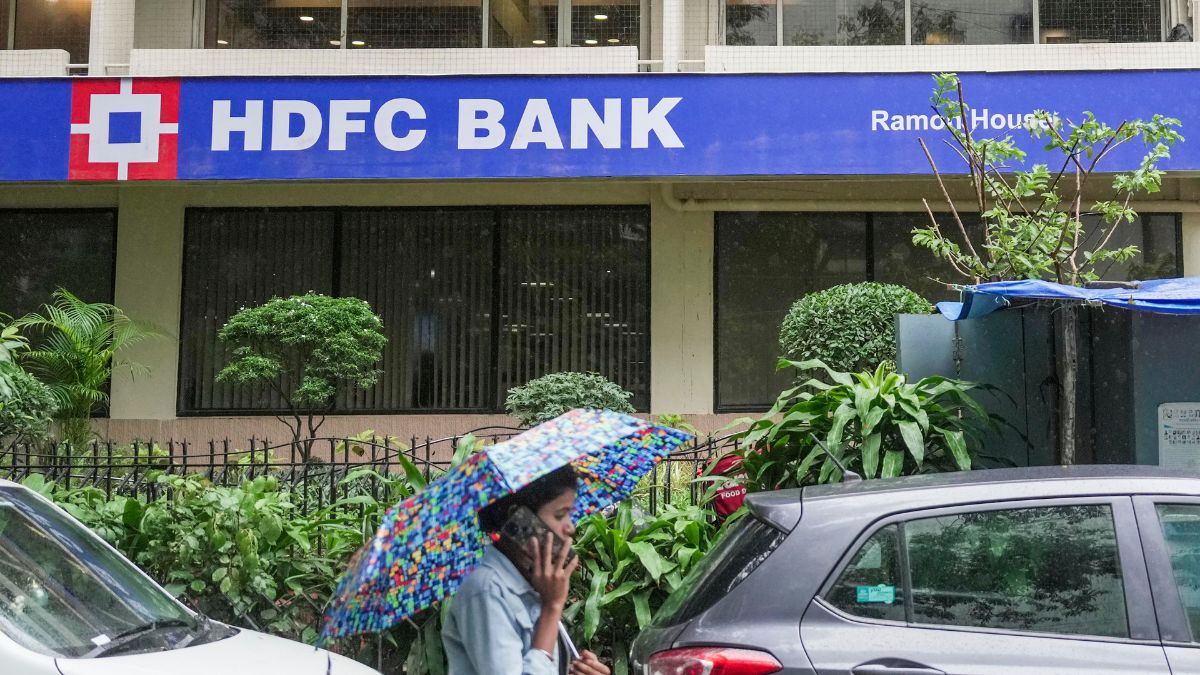 HDFC Bank Q1: Lender Sees 13 Per Cent Drop In Profit Sequentially ...