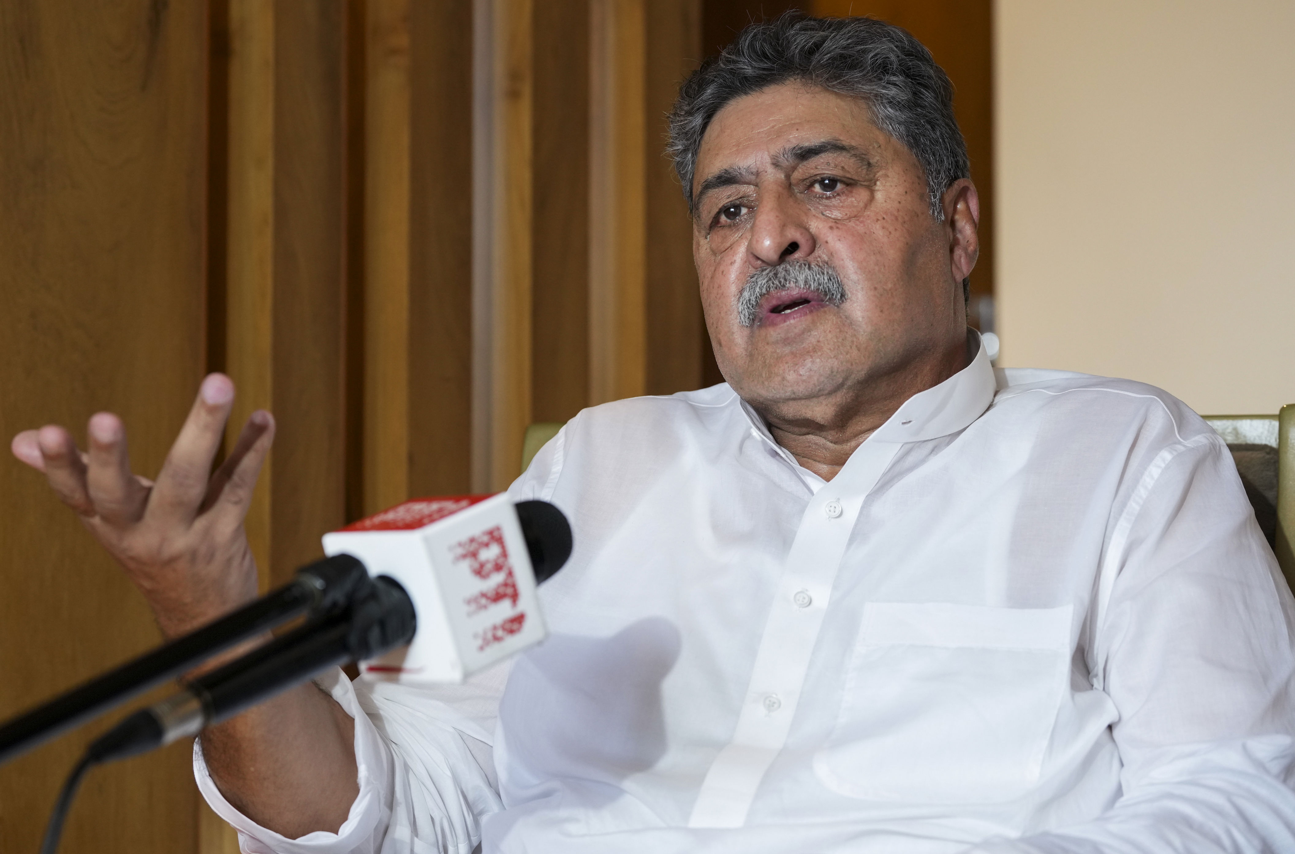 Bilal Lone takes dig at brother Sajjad, joins mainstream to reclaim ...