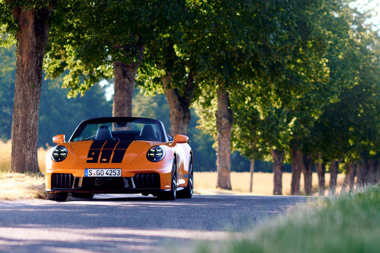 2026 Porsche 911 Spirit 70 brings long-awaited serving of retro