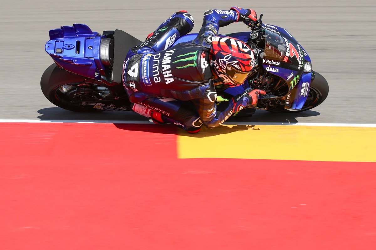 Fernández deelt update over prestaties V4-motor Yamaha MotoGP-team
