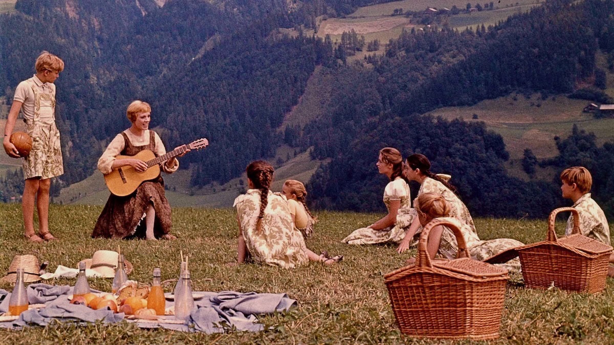 10 Musical Numbers That Made Classic Movies Truly Iconic