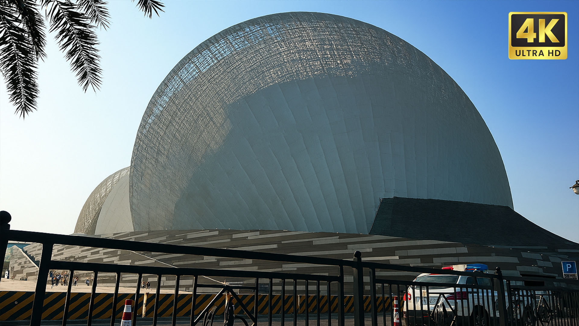 Explore China’s Most Spectacular Opera House – Home to the World’s ...