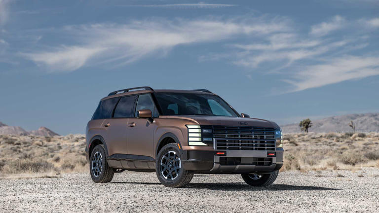 10 SUVs and crossovers that still feature a six-cylinder engine