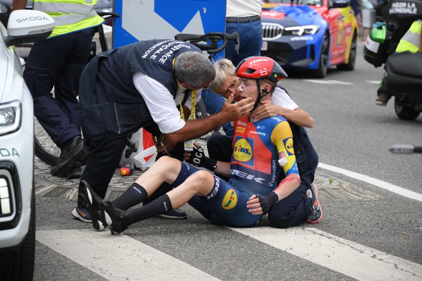 Tour de France 2025 : Steff Cras et Mattias Skjelmose abandonnent sur ...