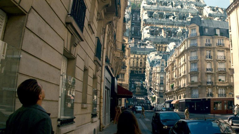 15 Years Ago, Christopher Nolan Delivered One Of The Biggest Original ...