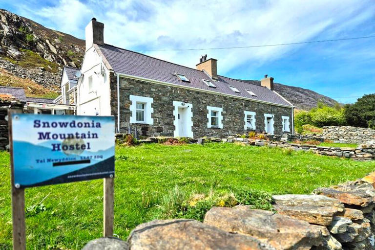 Hostel originally built for quarrymen now on market for only third time ...