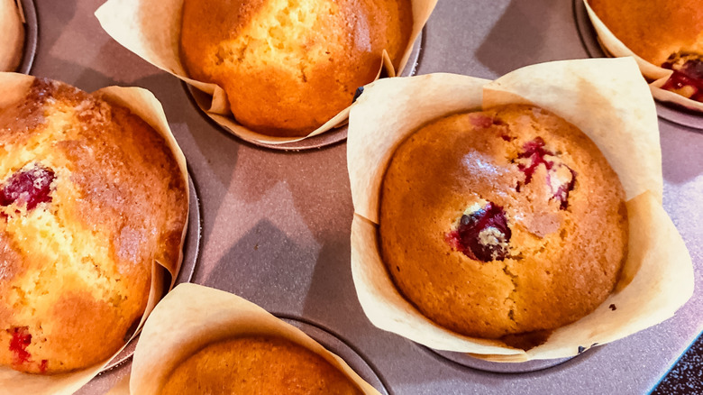 DIY Parchment Paper Baking Cups Make Homemade Muffins Look Like They're ...