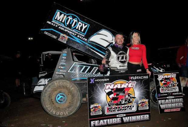 Aromas’ Justin Sanders scores $5,000 prize on opening night of 15th ...