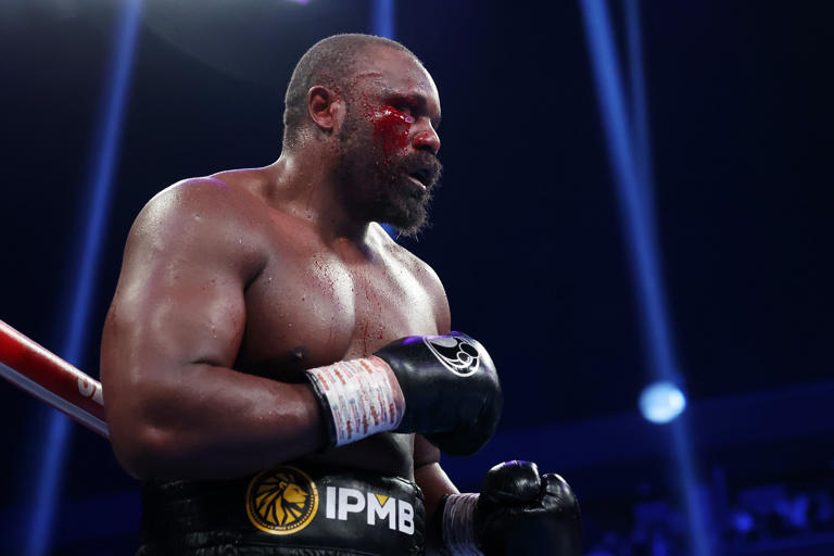 Usyk vs Dubois 2 live: Result and reaction as Usyk stops Dubois to ...