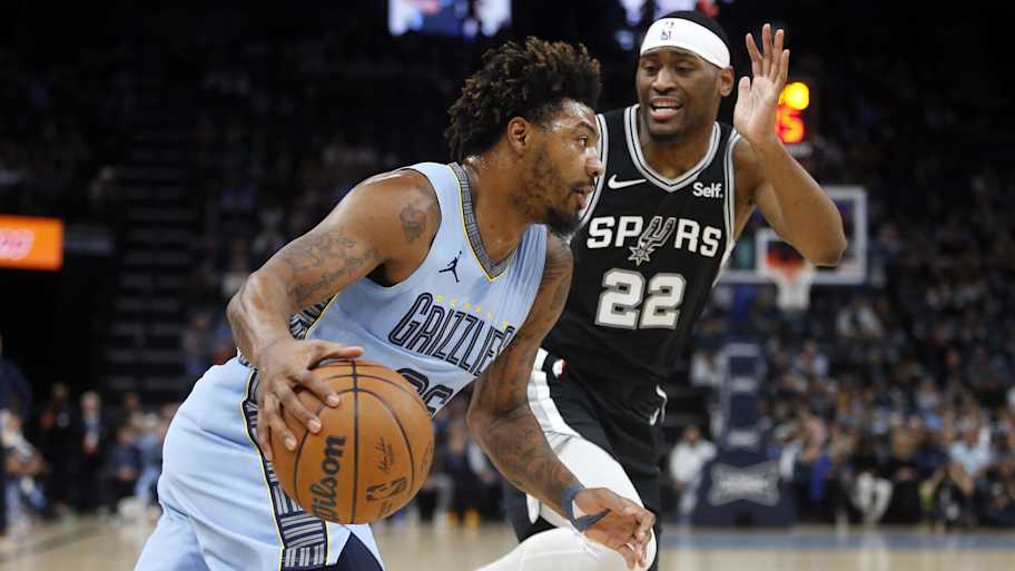 Former Spurs Guard Waived Amid Lakers' Marcus Smart Acquisition