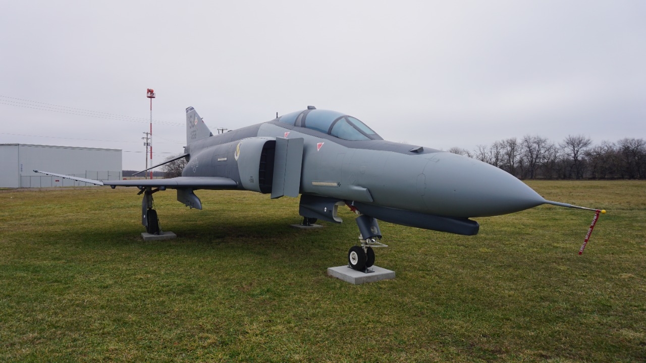 What made the F-4 Phantom iconic?