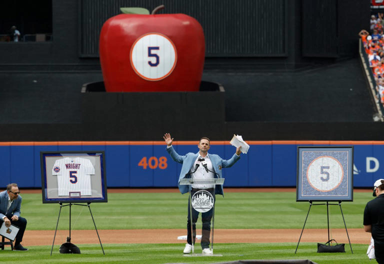 David Wright lands his place in Mets immortality as his No. 5 ...