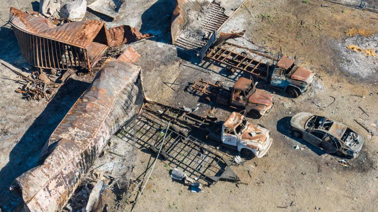 Photos: Up-close look at Esparto blast site, now that evacuation area ...