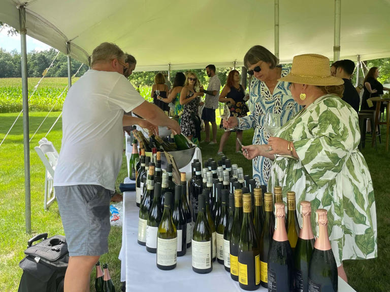 Roscoe Food and Wine Festival benefits Joey Fecci Foundation