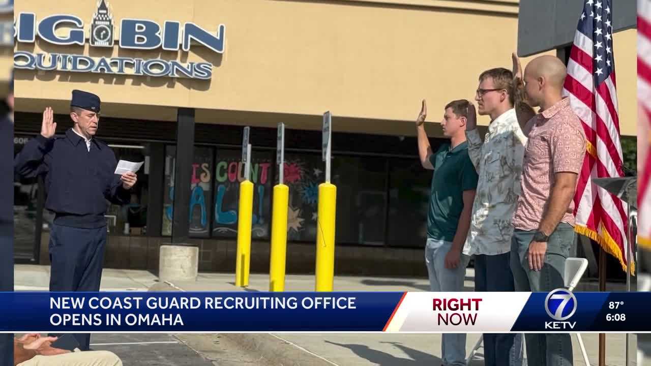 'Give everyone the opportunity': U.S. Coast Guard opens new recruiting ...
