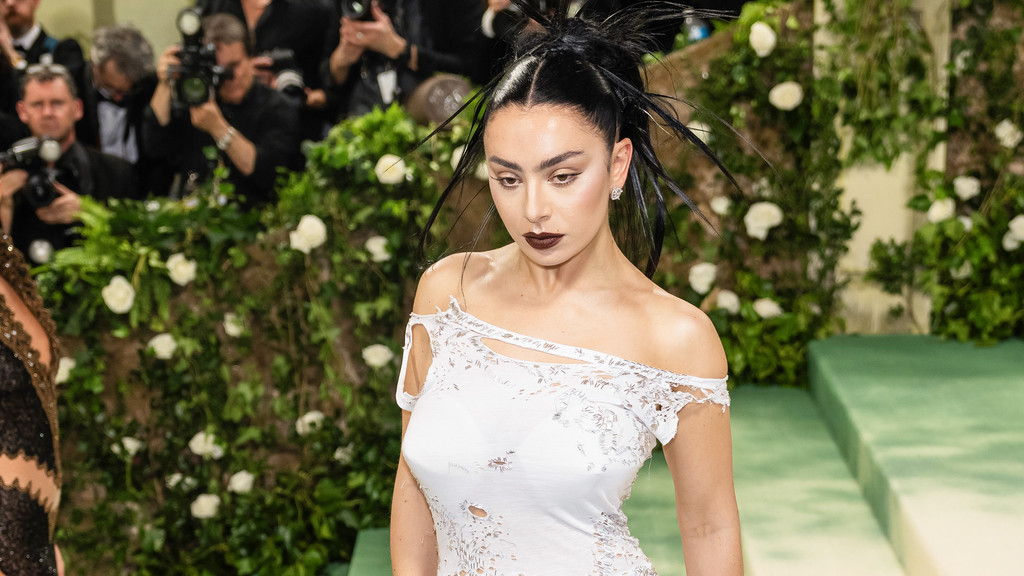 Charli XCX marries long-term partner George Daniel