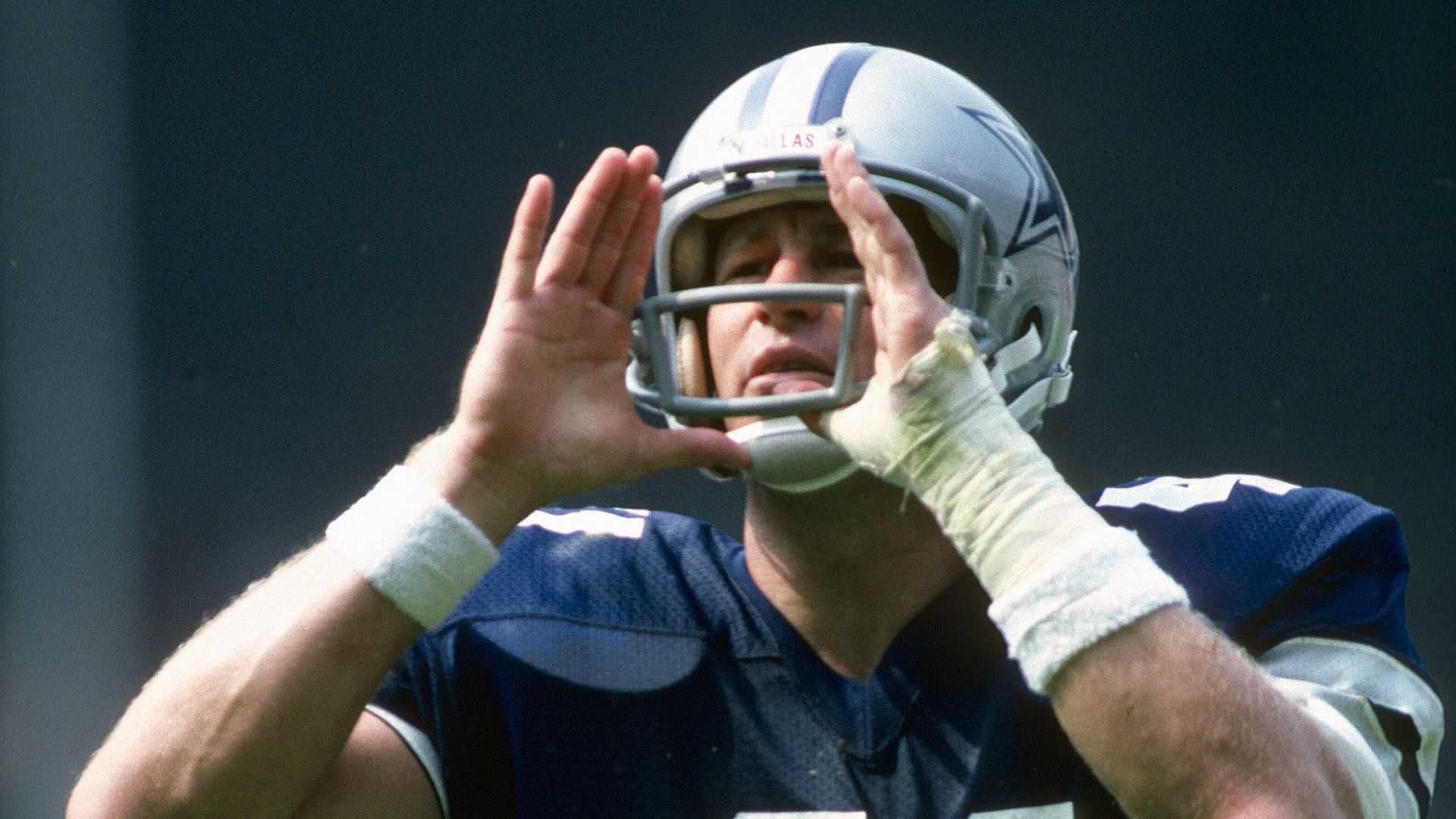 Countdown to the season opener: Day 47 Charlie Waters