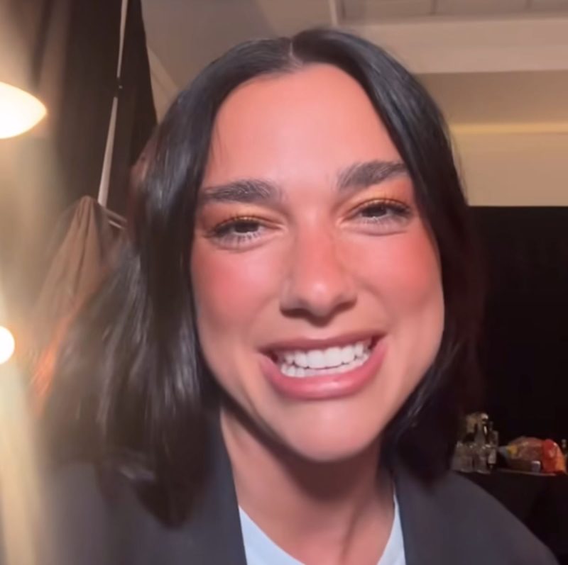Dua Lipa imita meme de Juliette para anunciar shows no Brasil: “Prometa!”