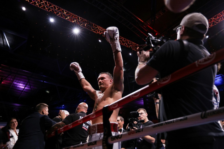 Usyk knocks out Dubois to become undisputed world heavyweight champion