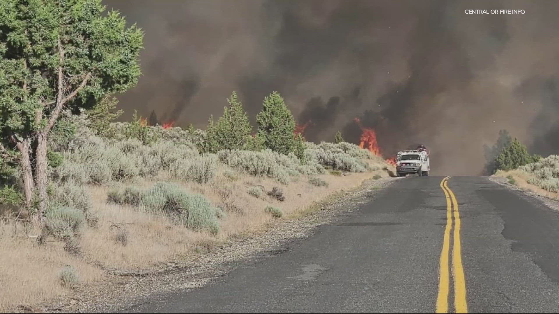 Nearly 800 personnel trying to contain central Oregon's Cram Fire