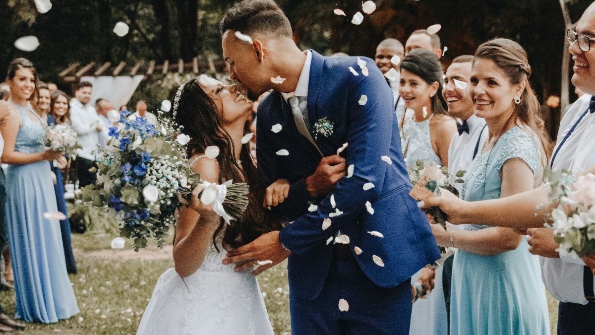 Why Some Couples Pretend to Be Happy Instead of Getting Divorced