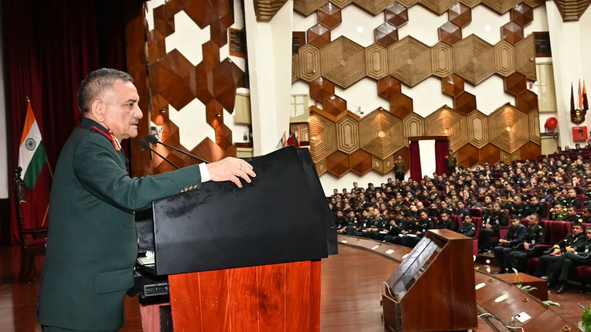 CDS highlights importance of tri-services synergy at DSSC Wellington