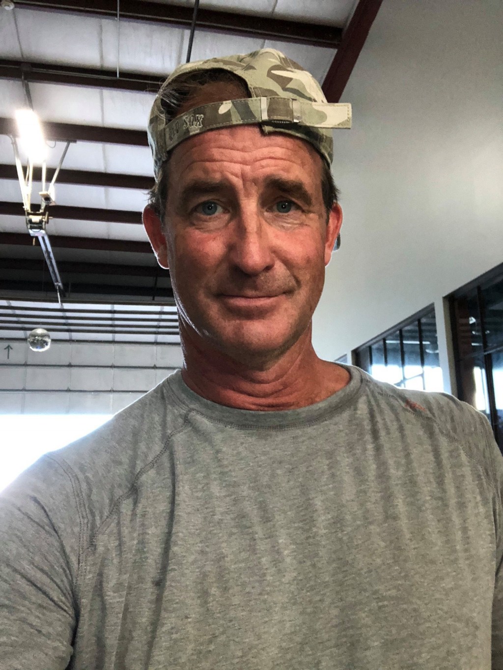 Recent photo shows Kristen Cabot wearing wedding ring cozied up to ...