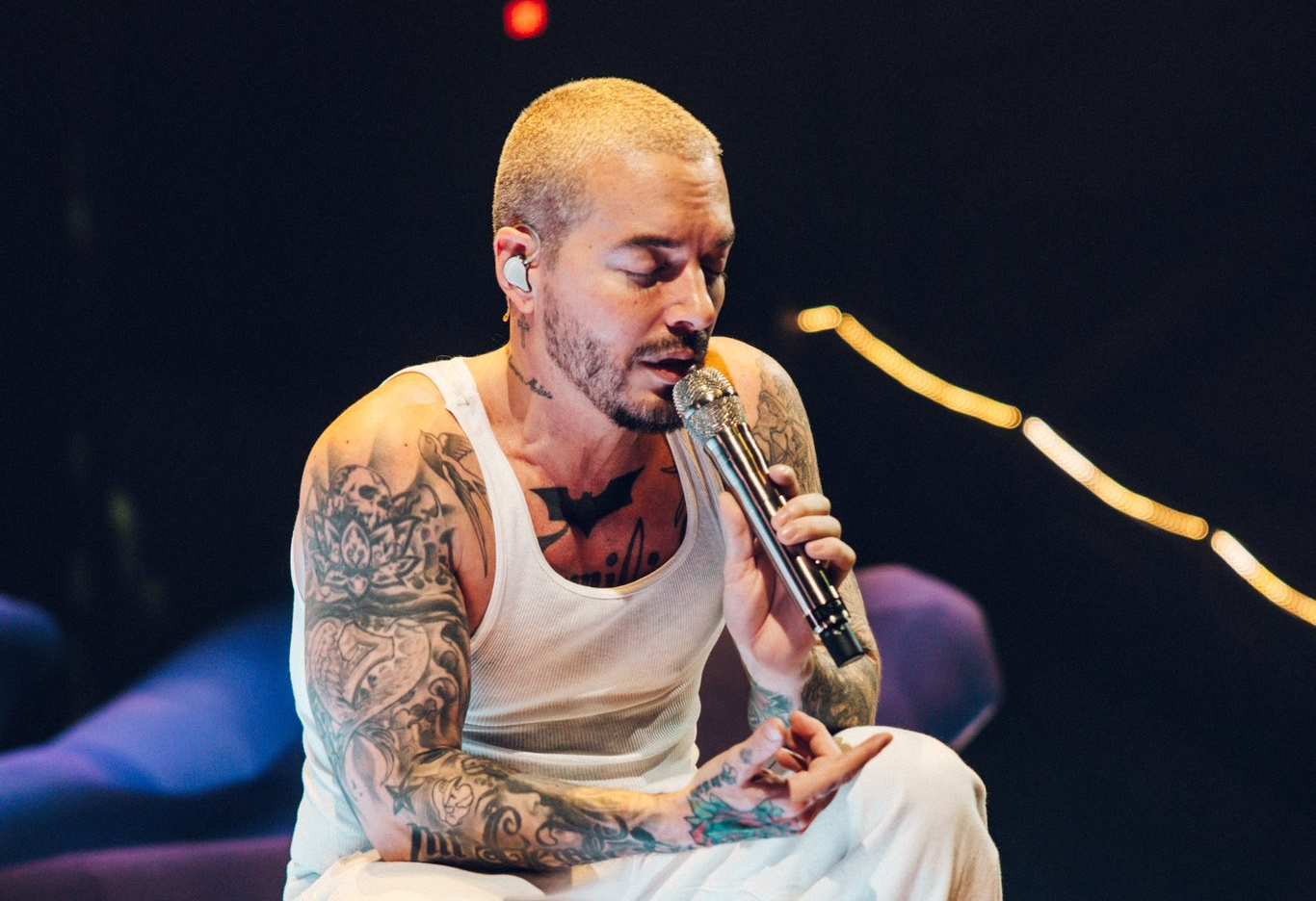 J Balvin lanza Mixteip y lidera los estrenos musicales