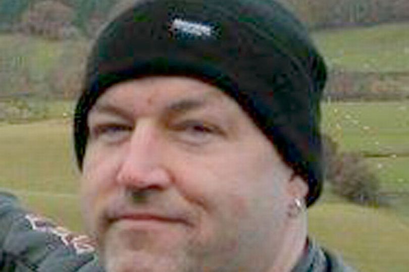 UFO sightings plummet across UK as we're all too 'distracted' looking ...