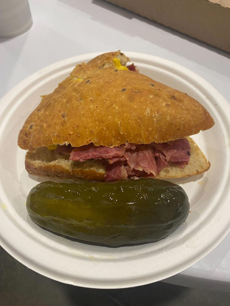 I tried Costco's Montreal smoked meat sandwich and it's not what I expected