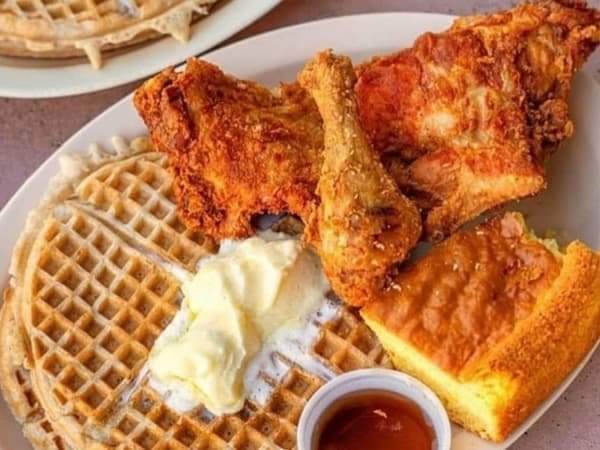 Celebrity chicken & waffles chain flies into Fort Worth's top 5 stories