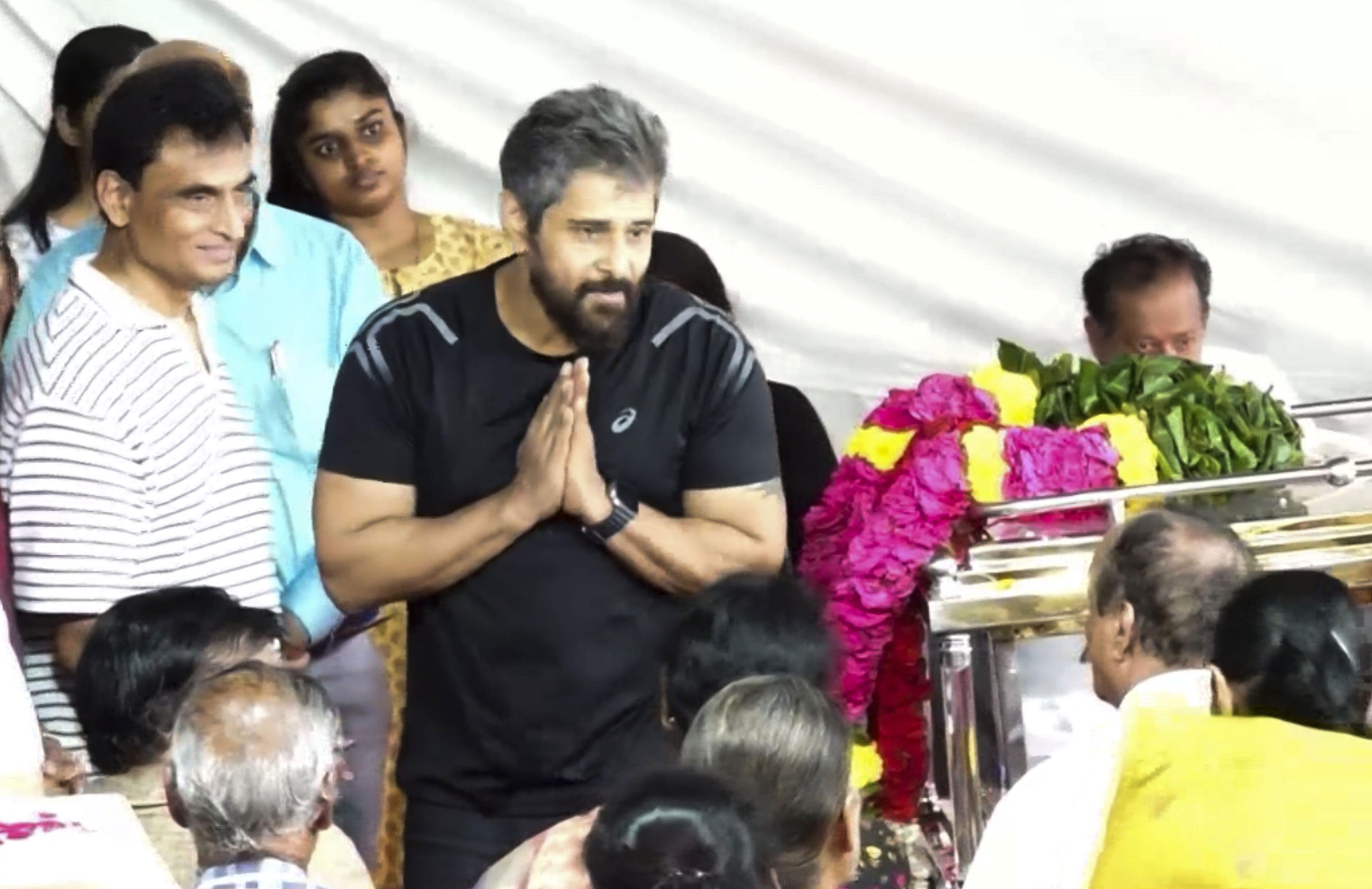 Late CM Karunanidhi’s eldest son dies, TN CM bereaved