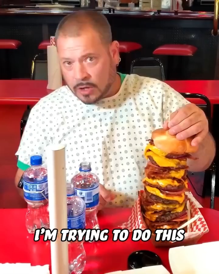 20,000 CALORIES in one burger?! Let's find out if I can eat this whole ...