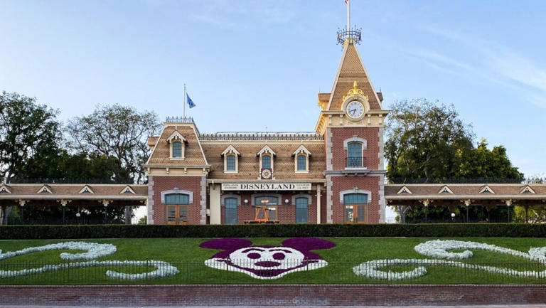 Theme park news: Disneyland turns 70 and debuts new Walt Disney ...