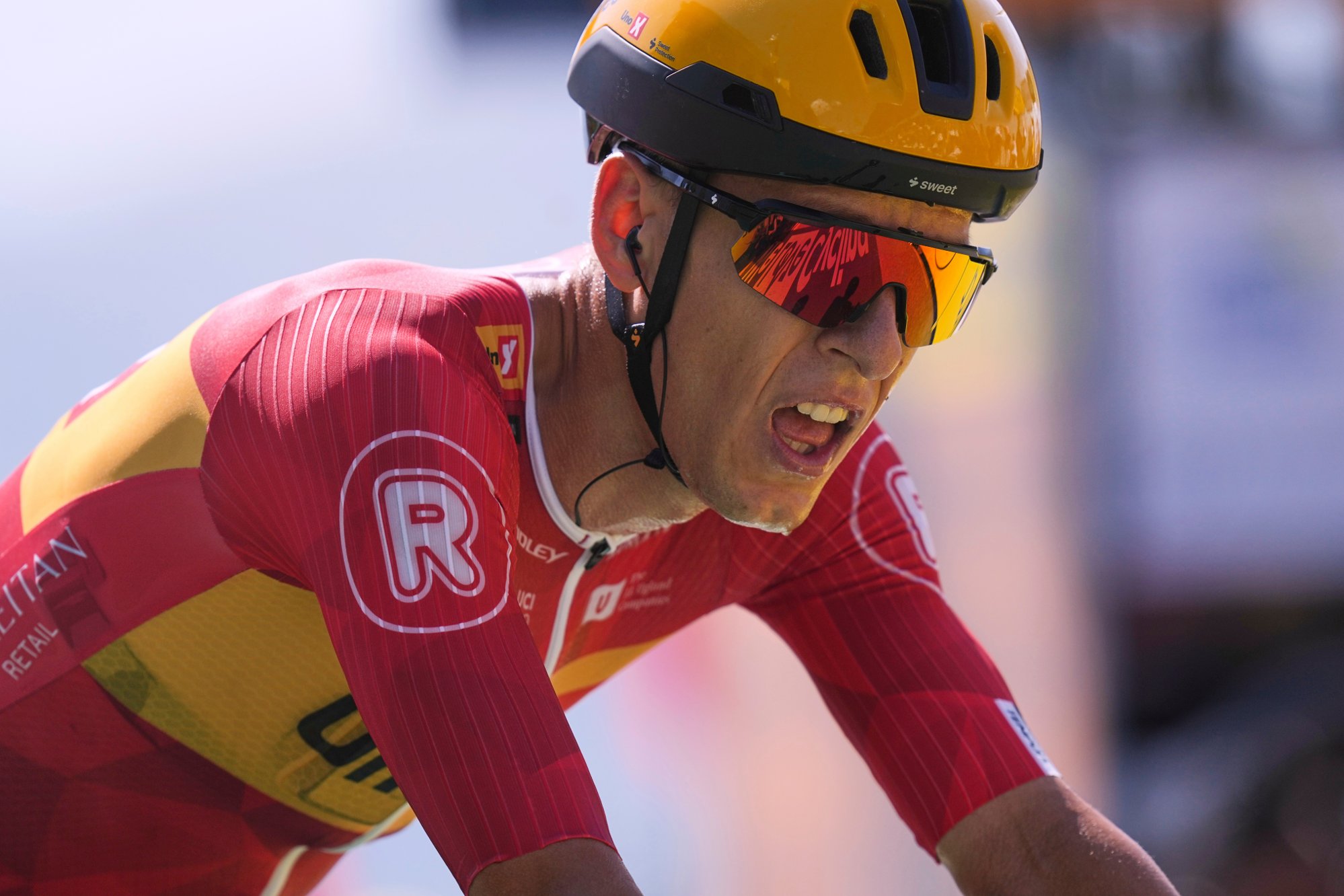 Ny sterk Tour-etappe fra Tobias Halland Johannessen: Raste i målområdet