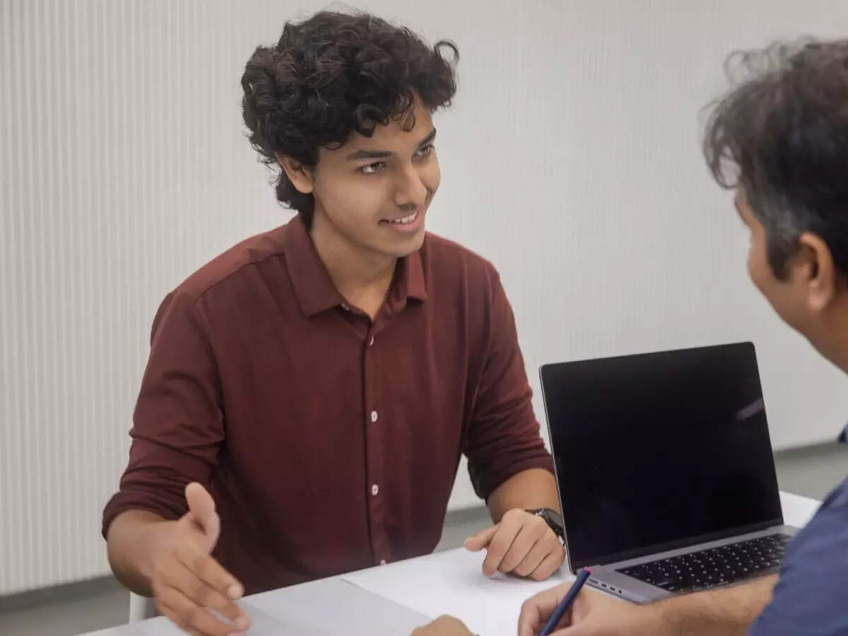 How to answer 'What’s your greatest weakness?': Practical tips to ...