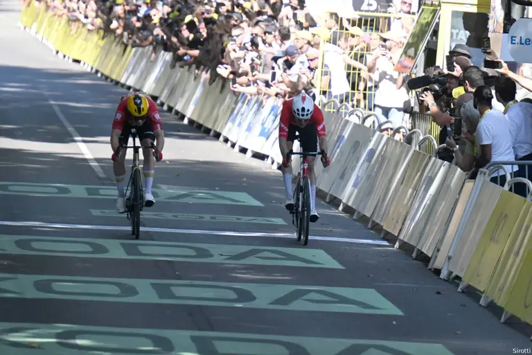 LIVE stage 15 Tour de France 2025 | 2018 shows this stage could turn ...