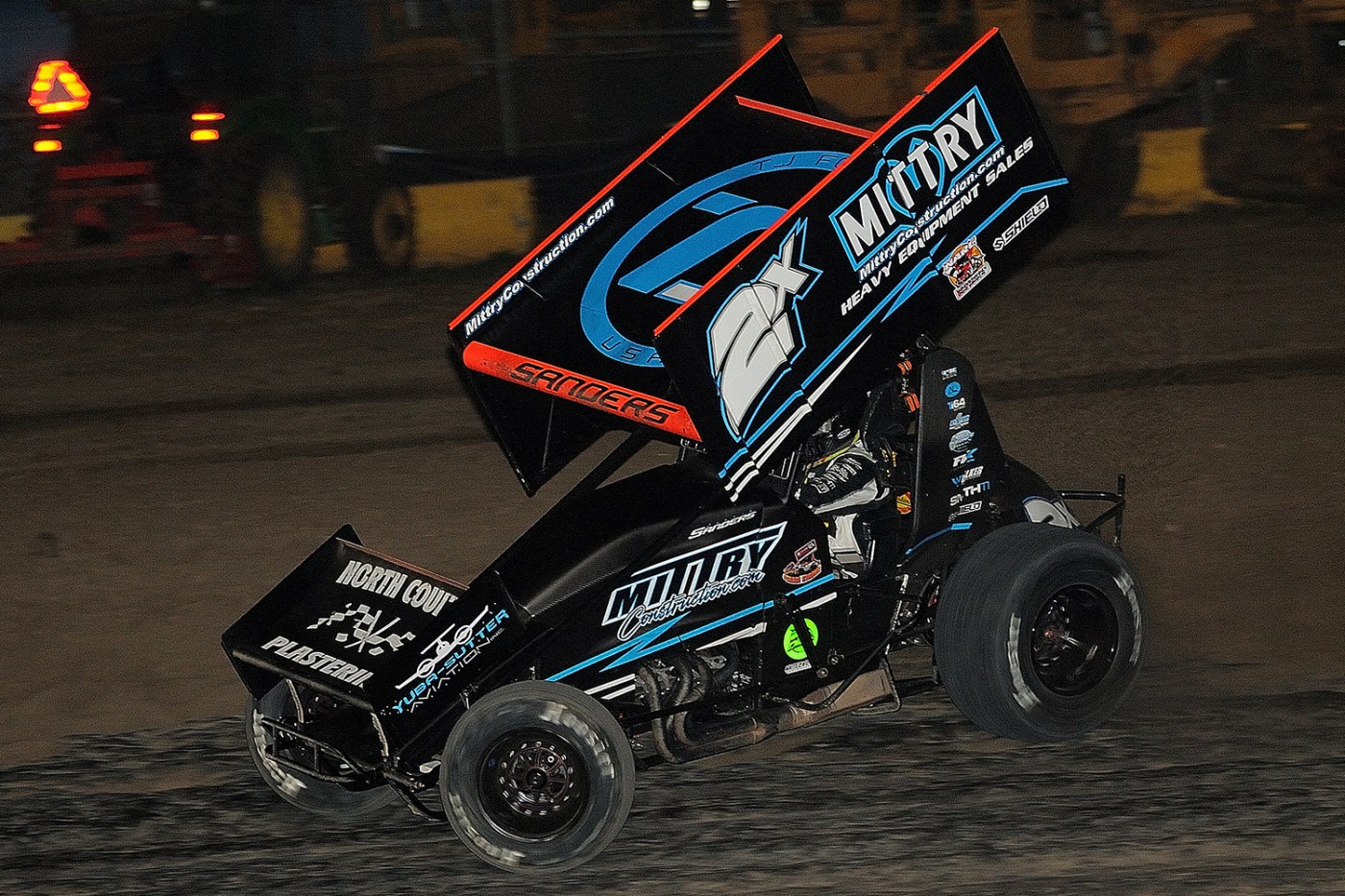 Aromas’ Justin Sanders scores $5,000 prize on opening night of 15th ...