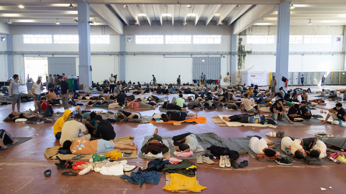 Νομοσχέδιο για παράνομη μετανάστευση: 21 ερωτήσεις και απαντήσεις