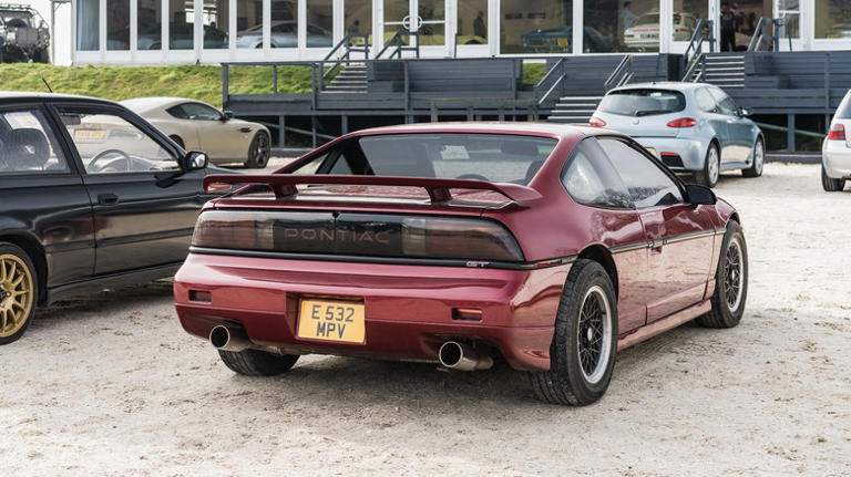 Pontiac Fiero GT: How Much HP Did The Sports Car Have & How Fast Could ...