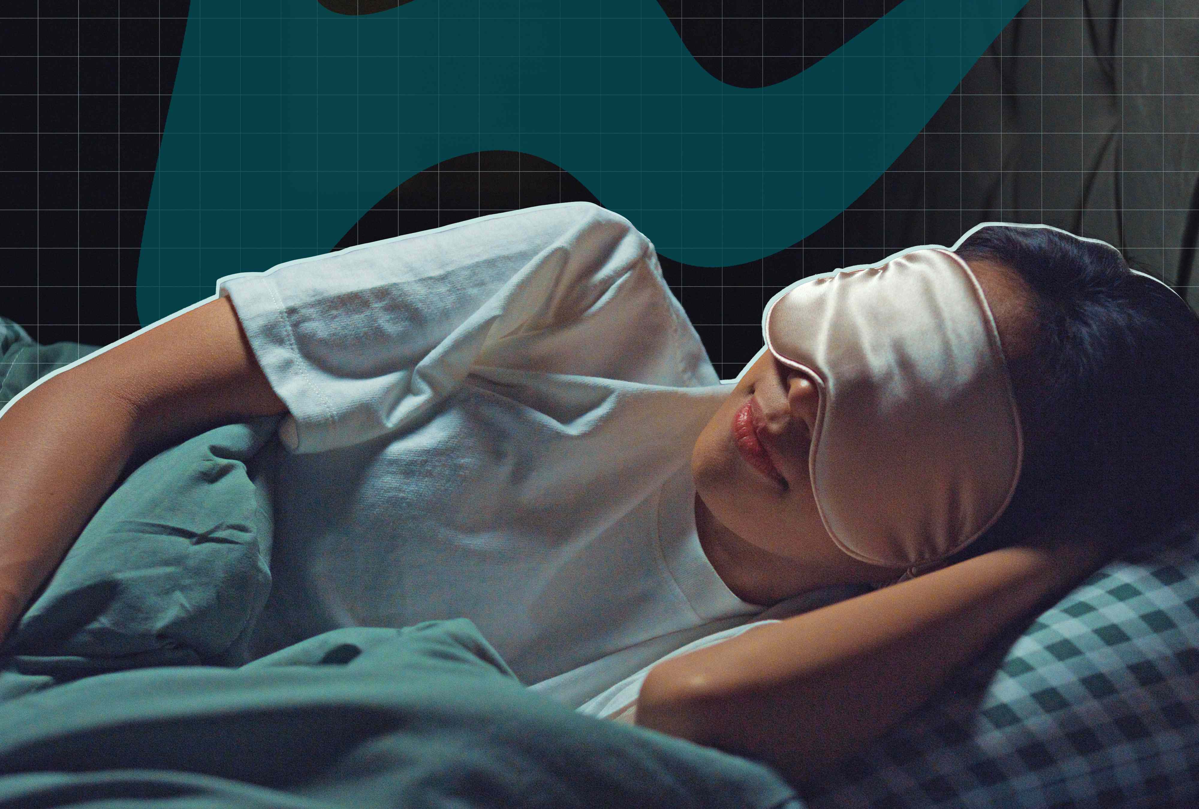 The #1 Late-Night Drink for Better Sleep, According to Dietitians