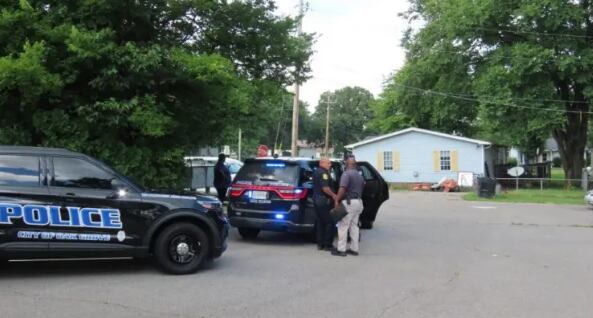 One charged after fight leads to stabbing in KY