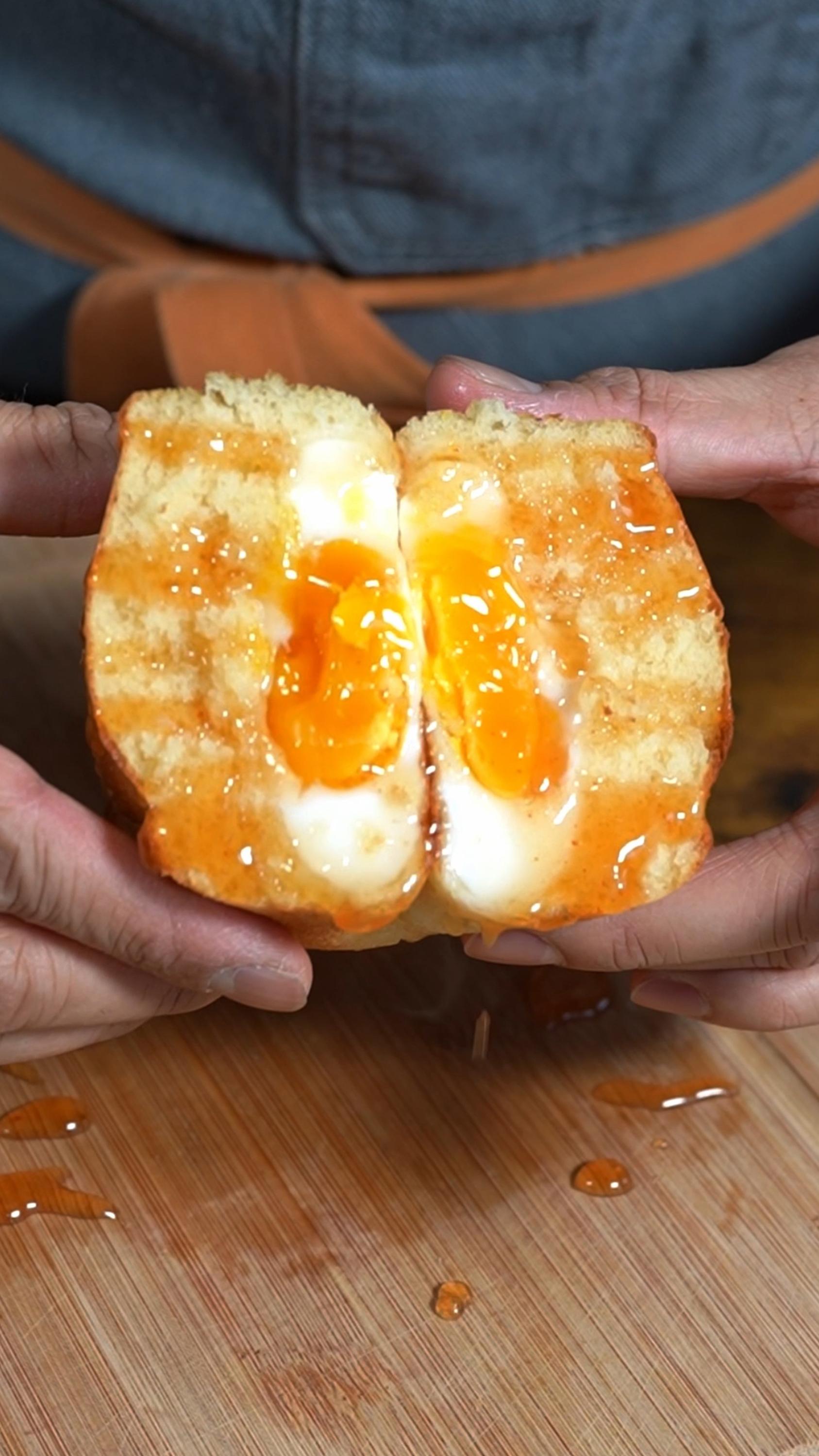 Korean Egg Bread