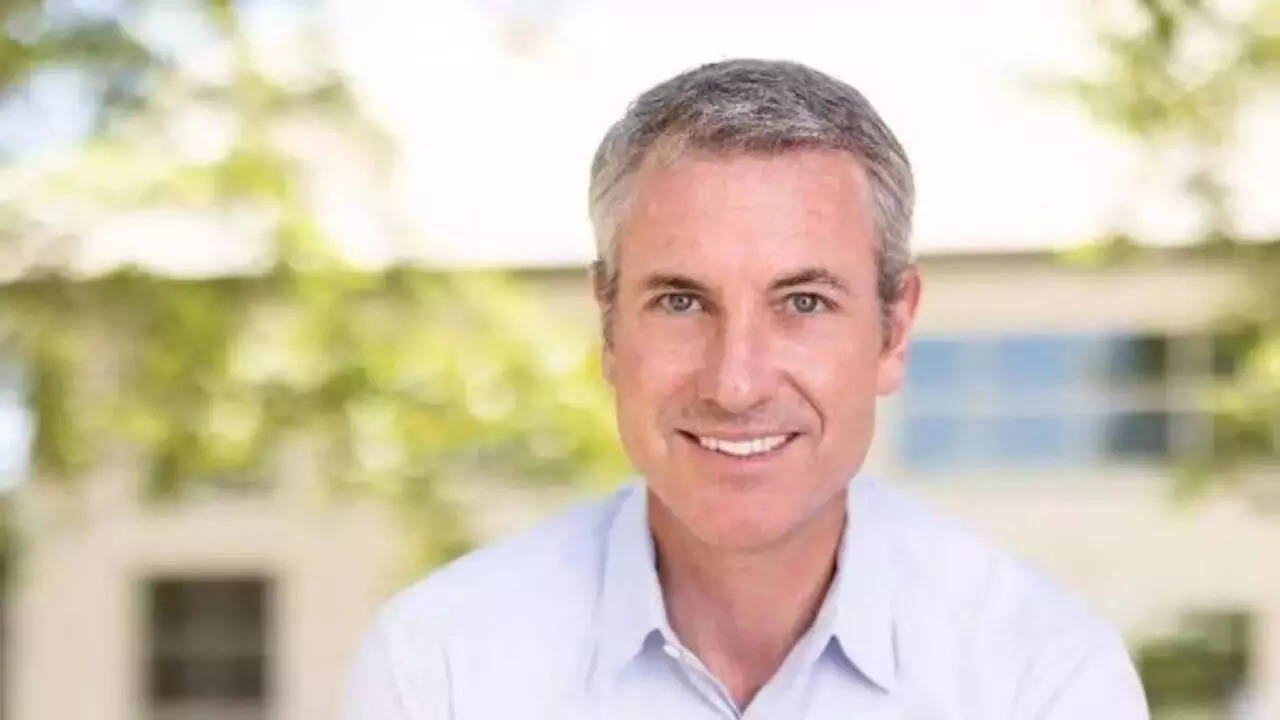 Andy Byron resigns after Coldplay concert controversy: Read Astronomer ...